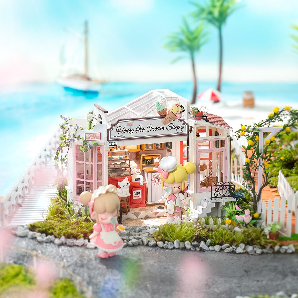 Dollhouse ice cream store